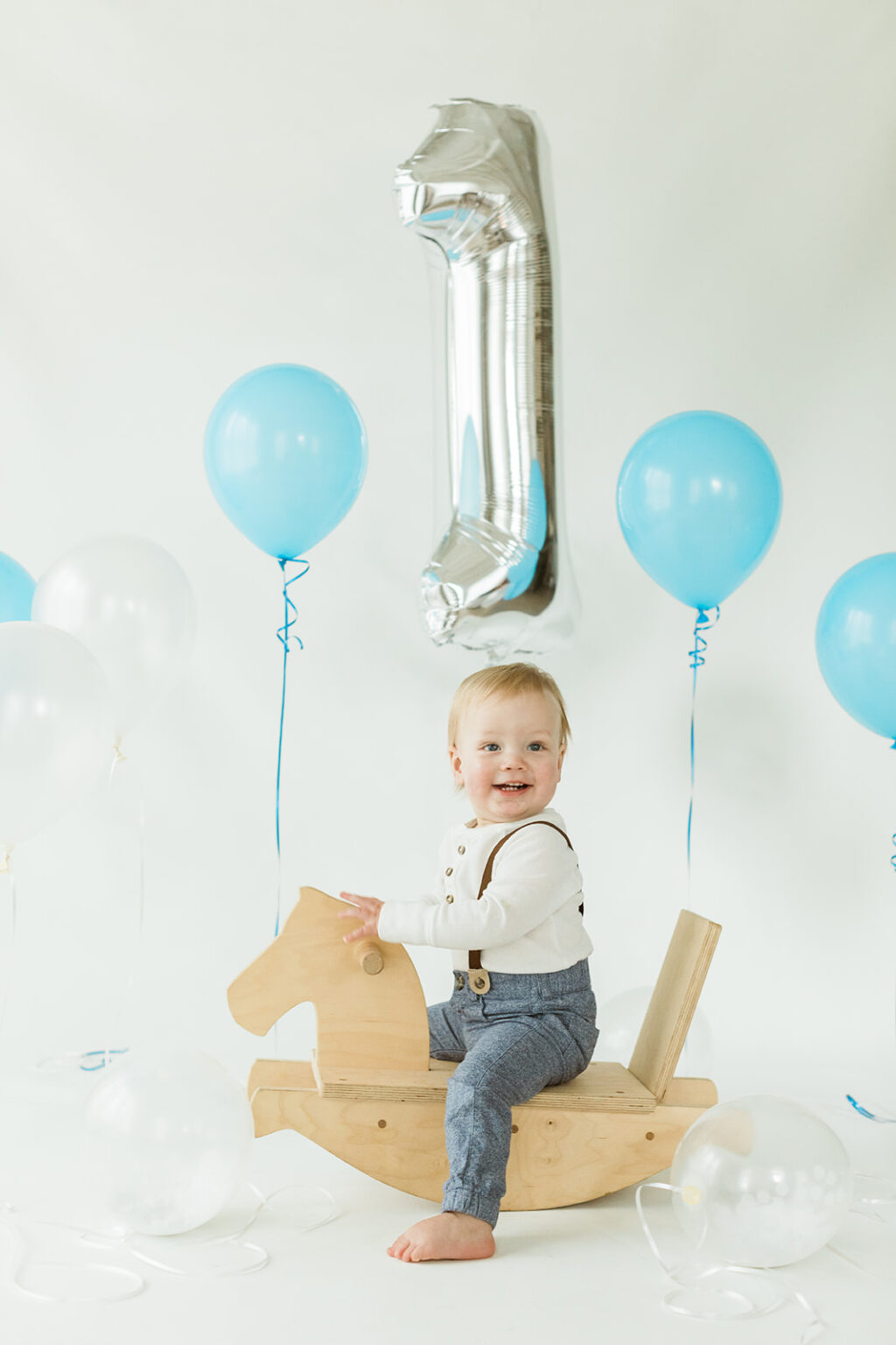 Nolan's 1 Year Cake Smash Session - sarahsidwell.com