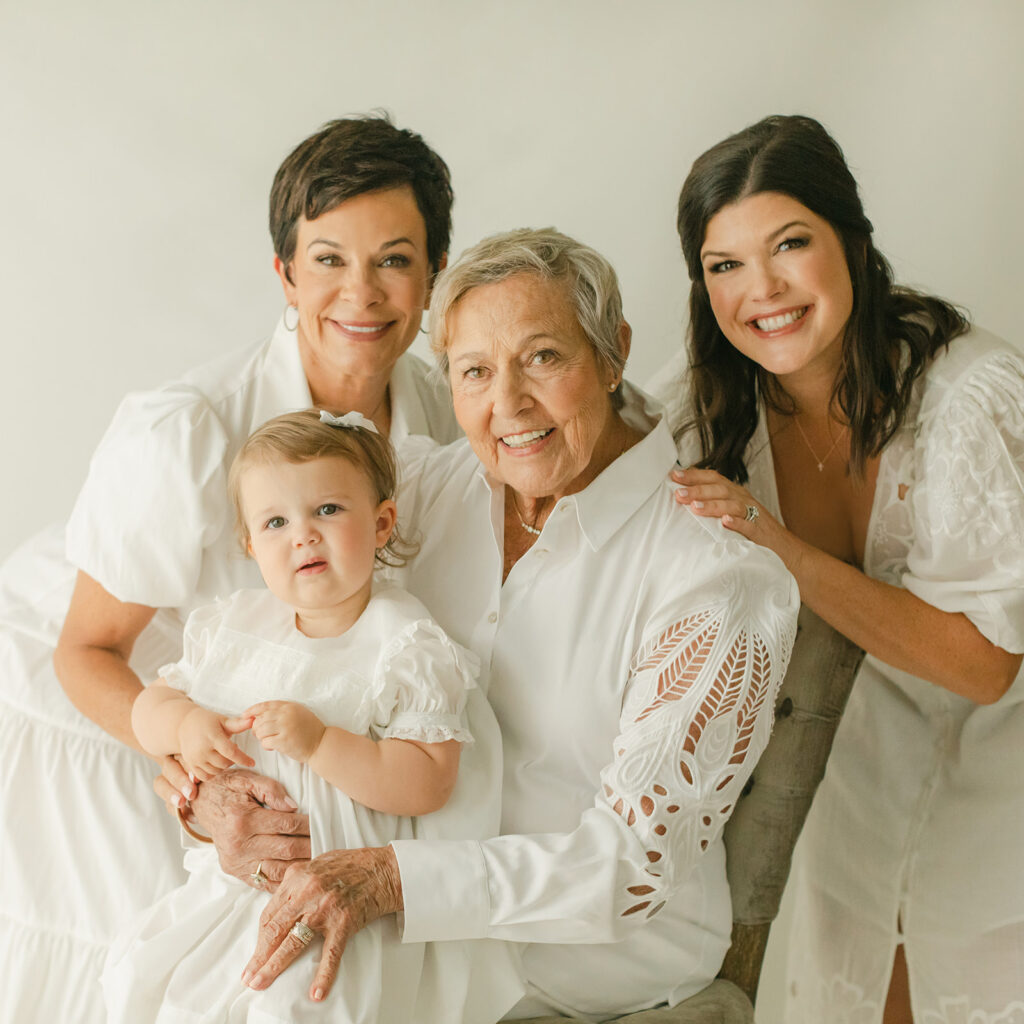 A Four-Generational Session in Nashville, TN - sarahsidwell.com