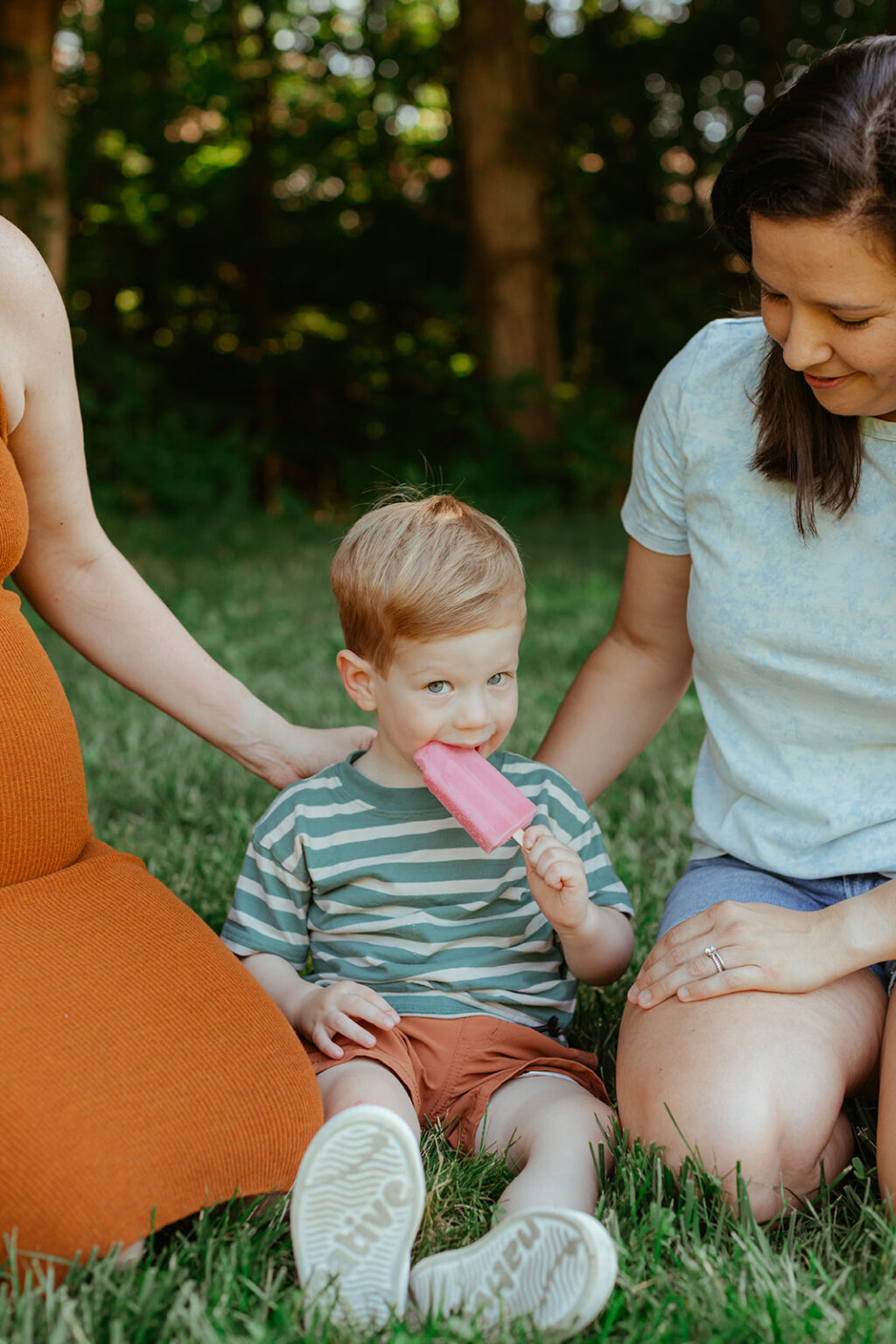 Backyard Summer Photos in Nashville, TN - sarahsidwell.com
